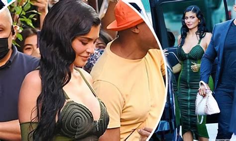 Kylie Jenner Cleavage The Fappening News