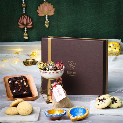 Diwali T Hamper Luxury Diwali Hamper T Hampers For Employees Liliyum Patisserie And Cafe