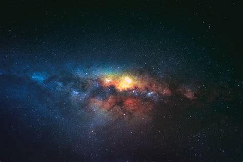 300 Galaxy Live Wallpapers