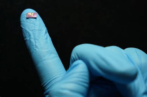 Spectrometer On A Chip