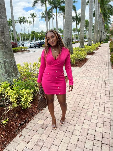 Meet Robnitia Weekley Entrepreneur Shoutout Miami