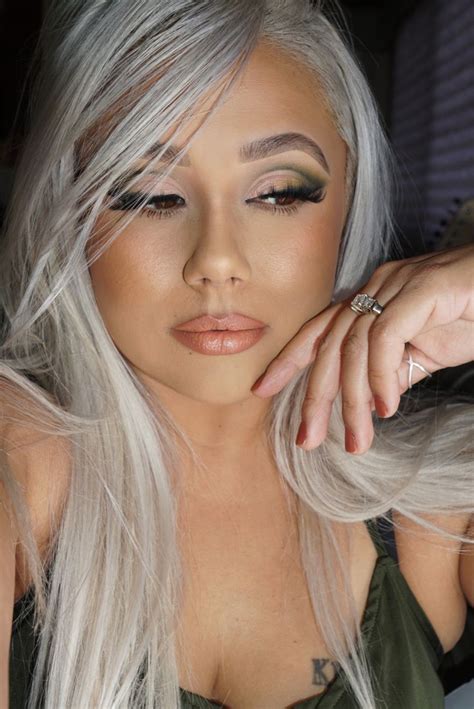 Olive Green Eyeshadow Green Eyeshadow Makeup Pictures Eyeshadow