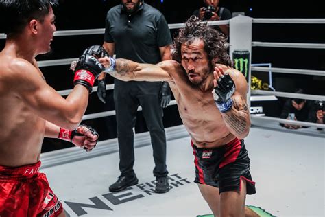 Aksi Bantamweight Mma Antara Artem Belakh Dan Enkh Orgil Baatarkhuu Dipersiapkan Untuk One Fight