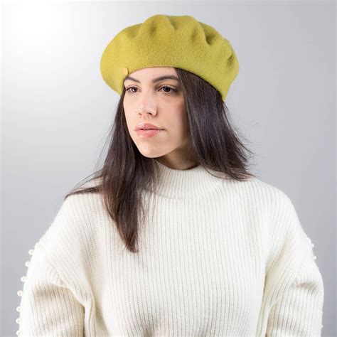 Classico Basco In Lana Basby Complit