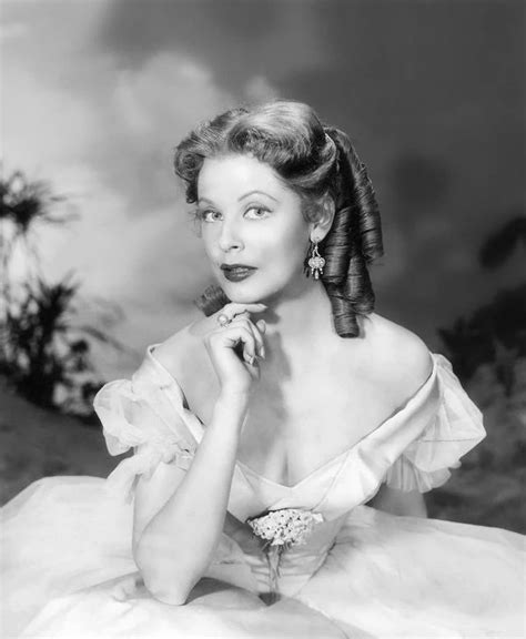 40 Stunning Black And White Photos Of Arlene Dahl From Between The Late