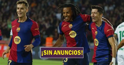 8 Mejores Fotos De Messi Ganando Su Octavo Balón De Oro Fútbol