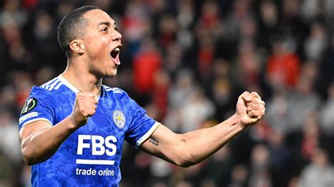 Liga Inggris Youri Tielemans Masuk Daftar Belanja Mu Pada Januari