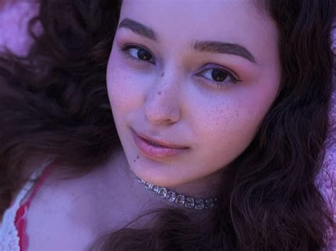 Leana Lovings Its The Bedroom Dreamy Eyes For Me — Adult The Culture