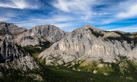 Mount Yamnuska Hike Route Chains Section And What To Expect Hike Bike