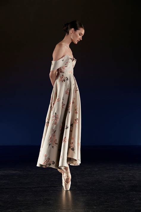 Co Spring 2018 Ready To Wear Fashion Show Collection Dance Outfits