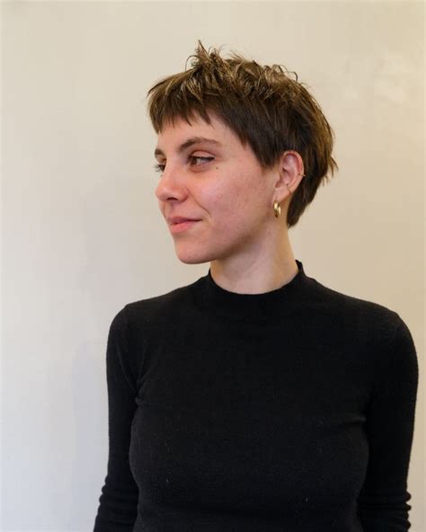 32 Low Maintenance Pixie Cut Ideas To Save Time On Styling Your Hair