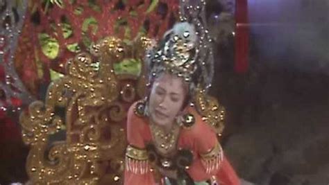 西游记：孙悟空在铁扇公主的肚子里玩耍，痛得直打滚！高清1080p在线观看平台腾讯视频