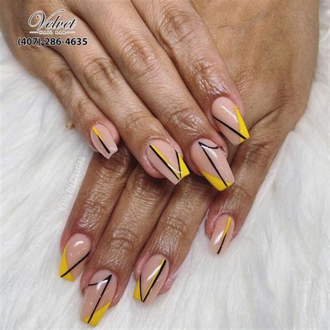 High Class Nails And Spa Maximo Combs