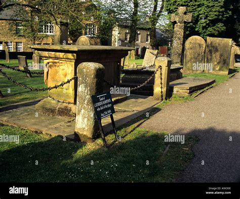 Eyam The Plague Village Derbyshire England Uk May Grave Of Catherine