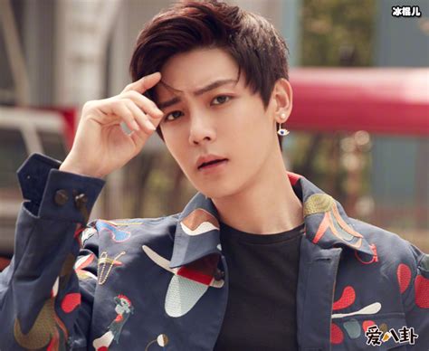 侯明昊出道经历和背景起底，其父母身份神秘！ 明星 冰棍儿网