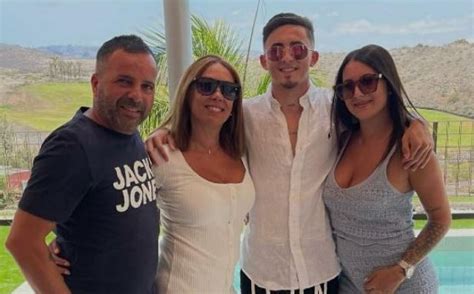Yeremi Pino Dating Hot Girlfriend Net Worth Vergewiki