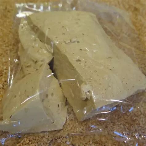 خرید و قیمت حلوا مغزی حلوا حاجی از غرفه حلوا شکری مسعود