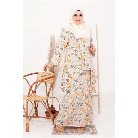 View Baju Raya Plus Size 2022 Collection Plus Size Muslimah Nayla