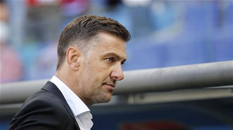 قدم الاتحاد البلغاري يفسخ تعاقده مع المدرب الصربي ملادن كرستايتش