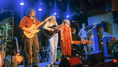 Lukter Rett Og Slett Litt Befriende Silo