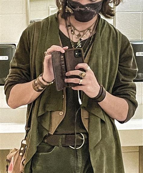 Pin By Alex Vasquez On Three Witches Background Aesthetic