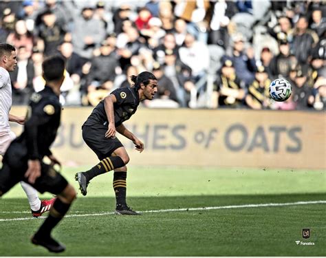 Carlos Vela Lafc Unsigned Game Winning Goal Photograph Original