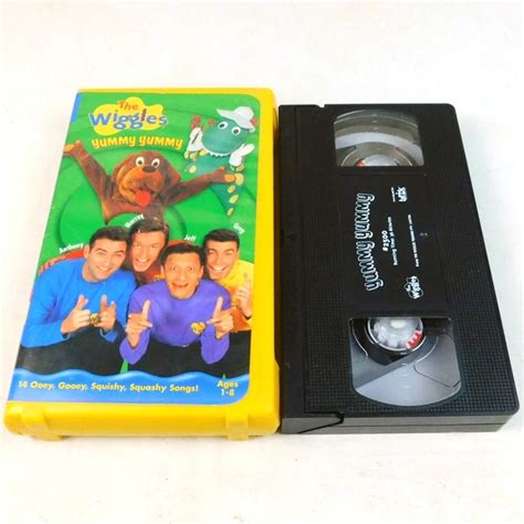The Wiggles Yummy Yummy Vhs Tested 2000 Yellow Clamshell Lyrick 1655