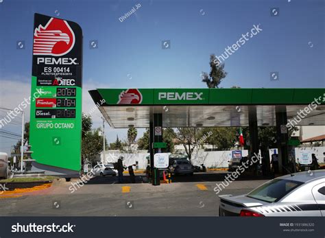 118 Imágenes De Letrero Pemex Imágenes Fotos Y Vectores De Stock