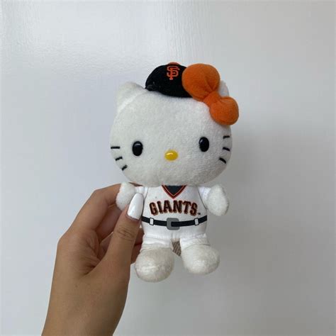 Hello Kitty Giants Plush Gem