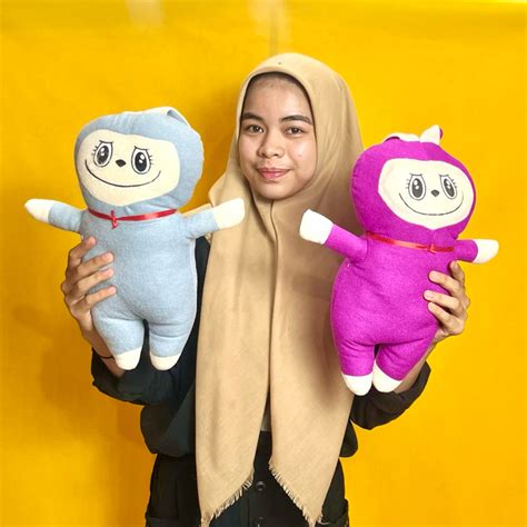 Jual Boneka Labubu Tegak Berdiri Obral Lucu Murah Boneka Labubu Viral The Monster Boneka Labubu