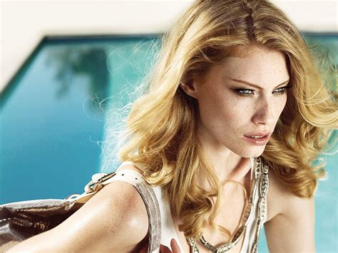 Alyssa Sutherland Osobnosticz