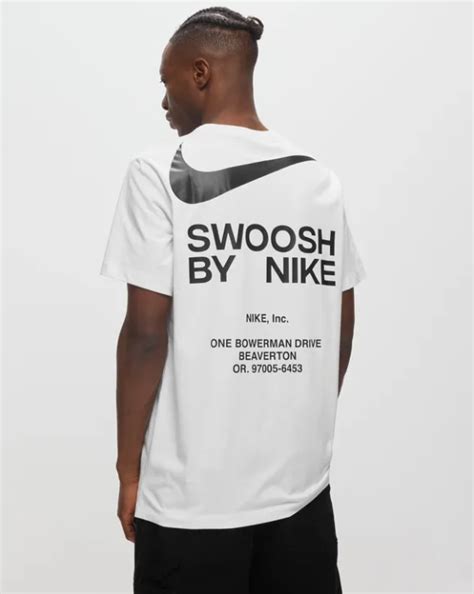 Nike Sportswear Big Swoosh Tee Refresher Market