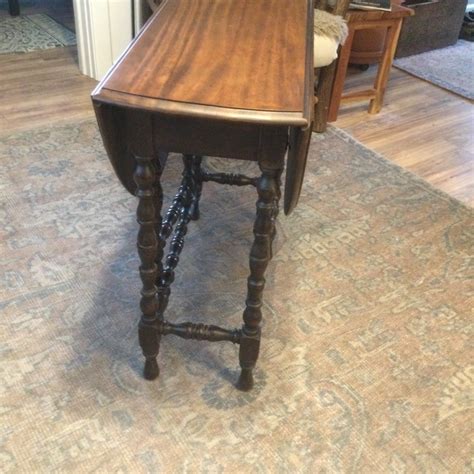 Antique Gate Leg Table Aptdeco