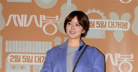 포토 서은채 미스코리아답게 운동화에도 완벽한 비율