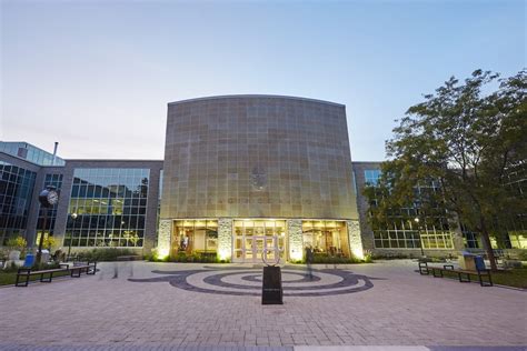 John Hodgekins Engineering Building Mcmaster University Mantecon