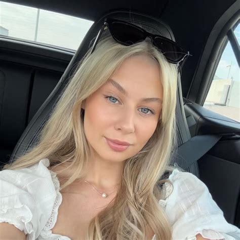 Lydia Rose Queenlydiadreams • Threads Say More