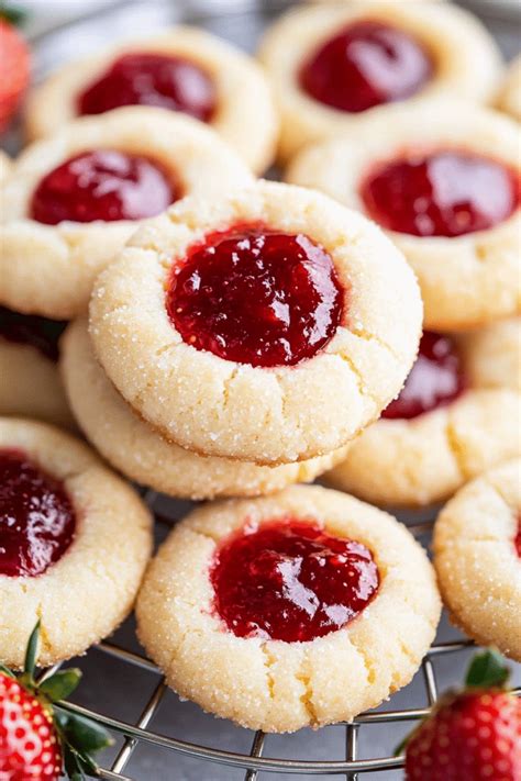 Strawberry Shortbread Cookies Femasy