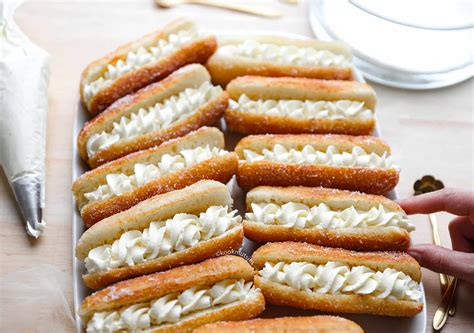 Long Donuts With Chocolate Cream Kookmutsjes