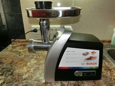 Электрическая мясорубка Bosch MFW 68660: обзор | TeraNews.net