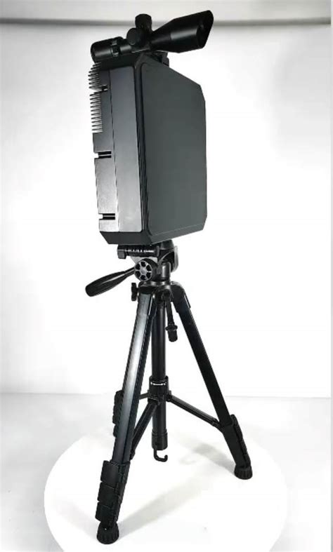 1500m Handheld Portable Anti Drone System Signal Interference Drive