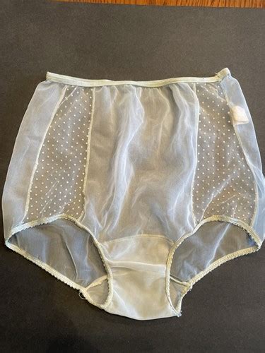 Vintage Sheer Beauty Gem