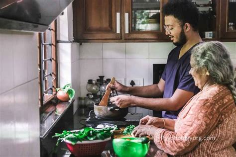 Son Helps Stepmom Ways To Help Stepmom