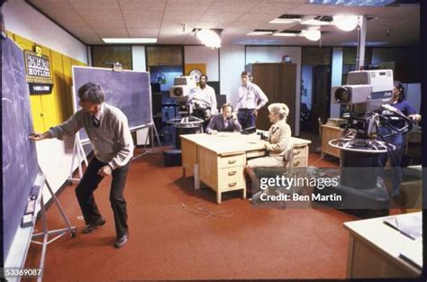 Homework Hotline Photos And Premium High Res Pictures Getty Images