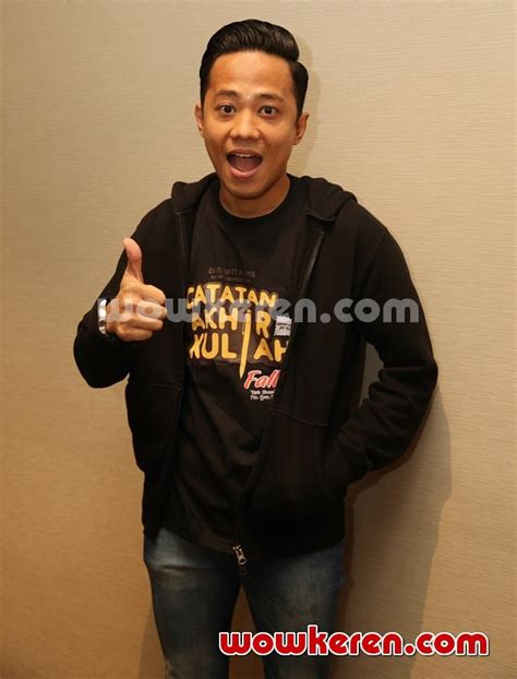 Gambar Foto Muhadkly Acho Di Premier Film Catatan Akhir Kuliah Foto