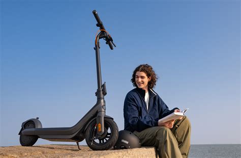Ninebotin Valikoimiin Uusi Alle 400 Maksava Ekickscooter E2 Pro D Skuutti