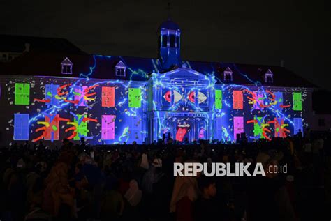 Semarak Jakarta Light Festival Di Kota Tua Republika Online