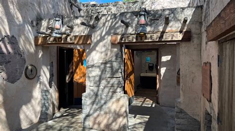 Indian Trails Restroom At Knotts Berry Farm