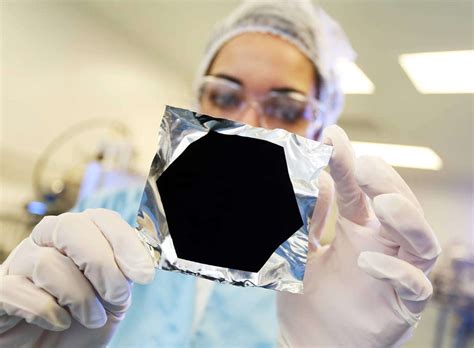 El Negro Más Negro ¿cuál Es El Color Más Oscuro Del Mundo