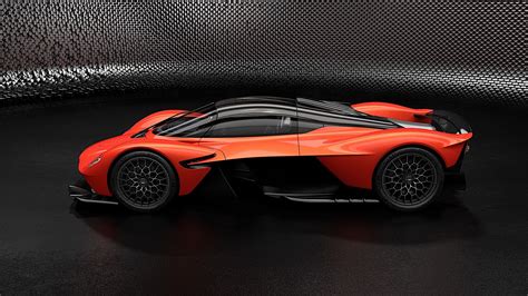 Aston Martin Valkyrie Performance Specs Confirmed V12 Hybrid Develops 1 160 Bhp Autoevolution