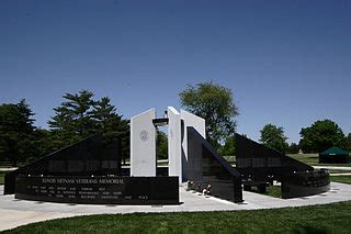 Fileillinois Vietnam Veterans Memorial Wikipedia
